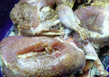 Pečený bažant na houbách - TopRecepty.cz