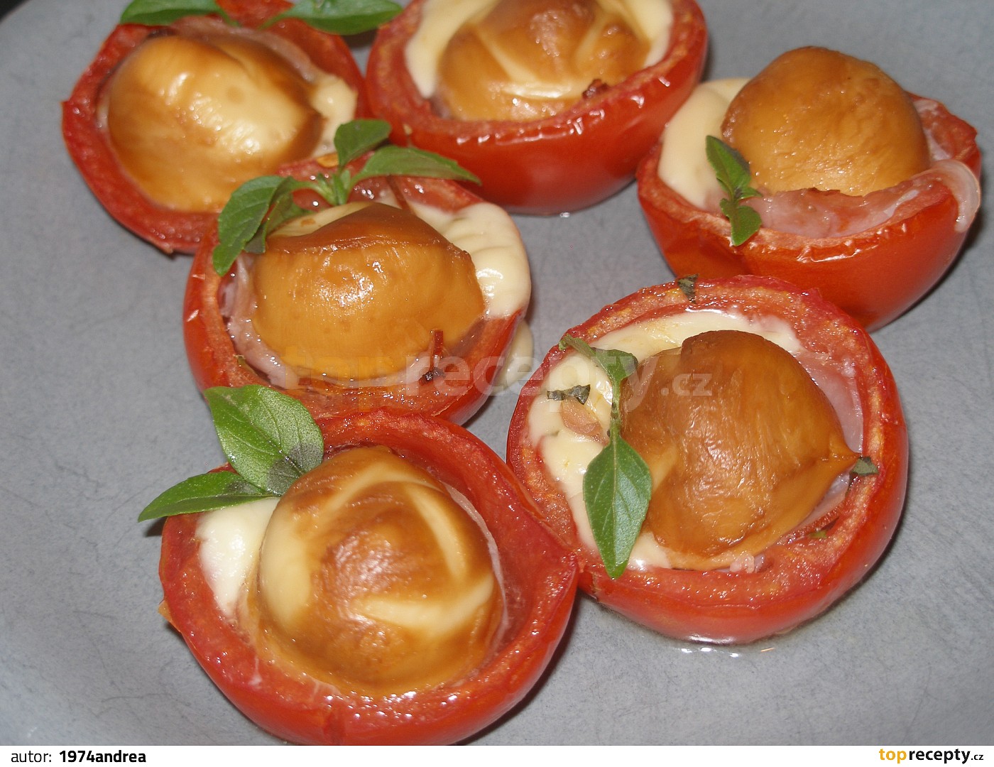Plněná zapečená rajčata - TopRecepty.cz