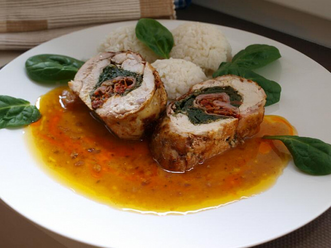 Kuřecí roláda "Pronto per pasta" - TopRecepty.cz