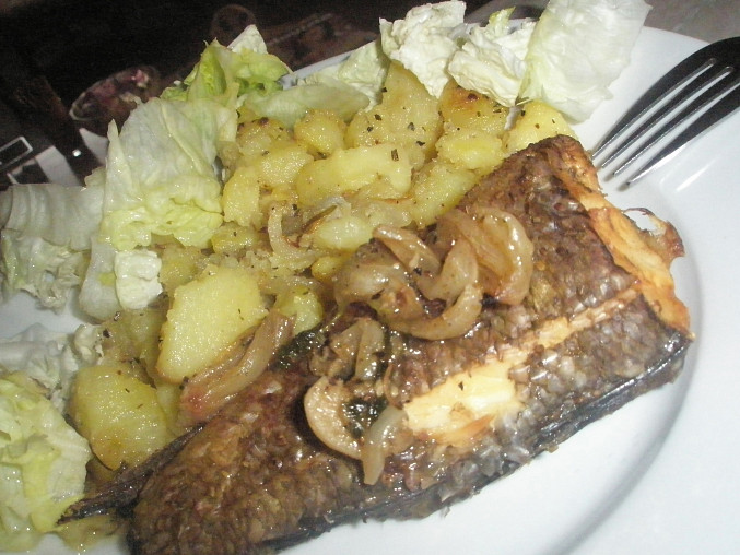 Moc dobrá pečená ryba-Okouník mořský - TopRecepty.cz