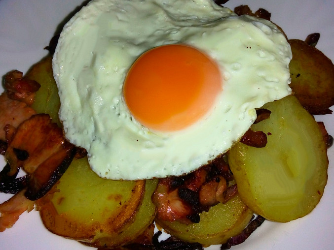 Tyrolské Gröstle - TopRecepty.cz