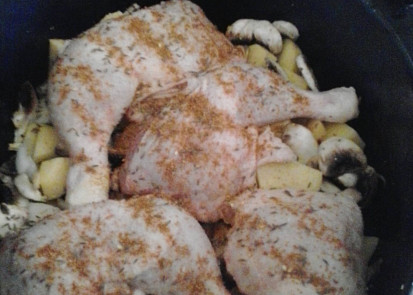 Kuře z jednoho pekáče recept - TopRecepty.cz