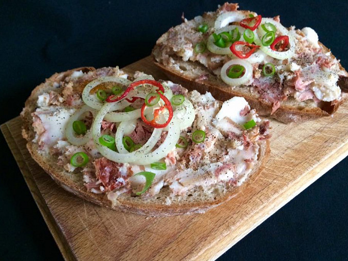 Krkovičkova vepřekovka (vepřový bůček, vepřová uzená žebra, hovězí ...