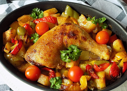 Kuře pečené v zelenině - TopRecepty.cz