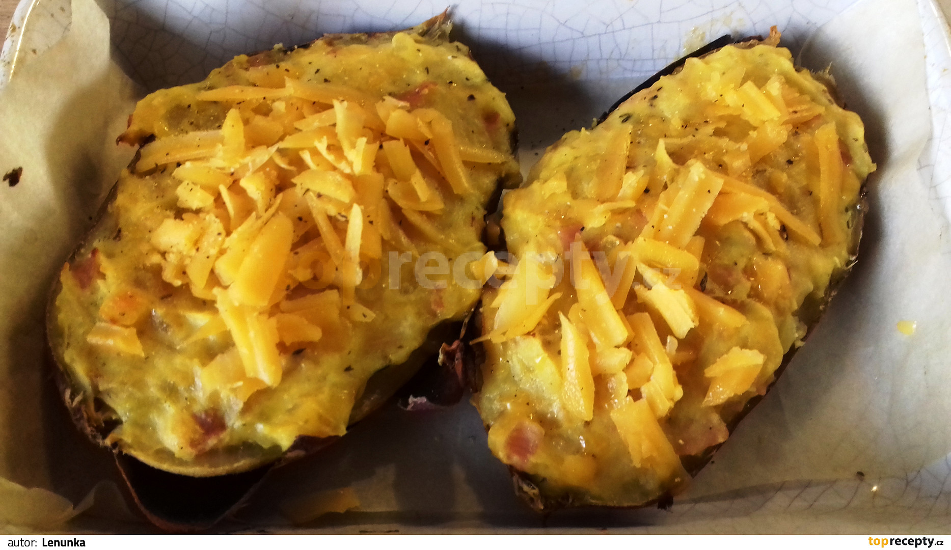Plněné pečené batáty recept - TopRecepty.cz