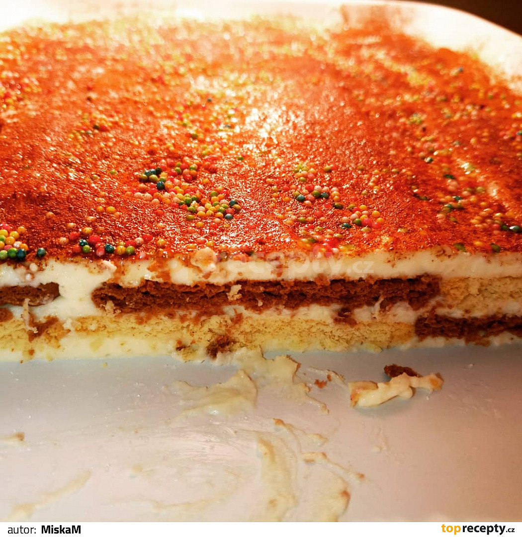 Jednoduché nepečené BeBe řezy se skořicí - TopRecepty.cz