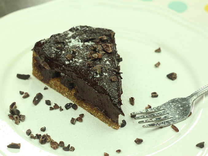 Čokoládový koláč - nepečený - TopRecepty.cz