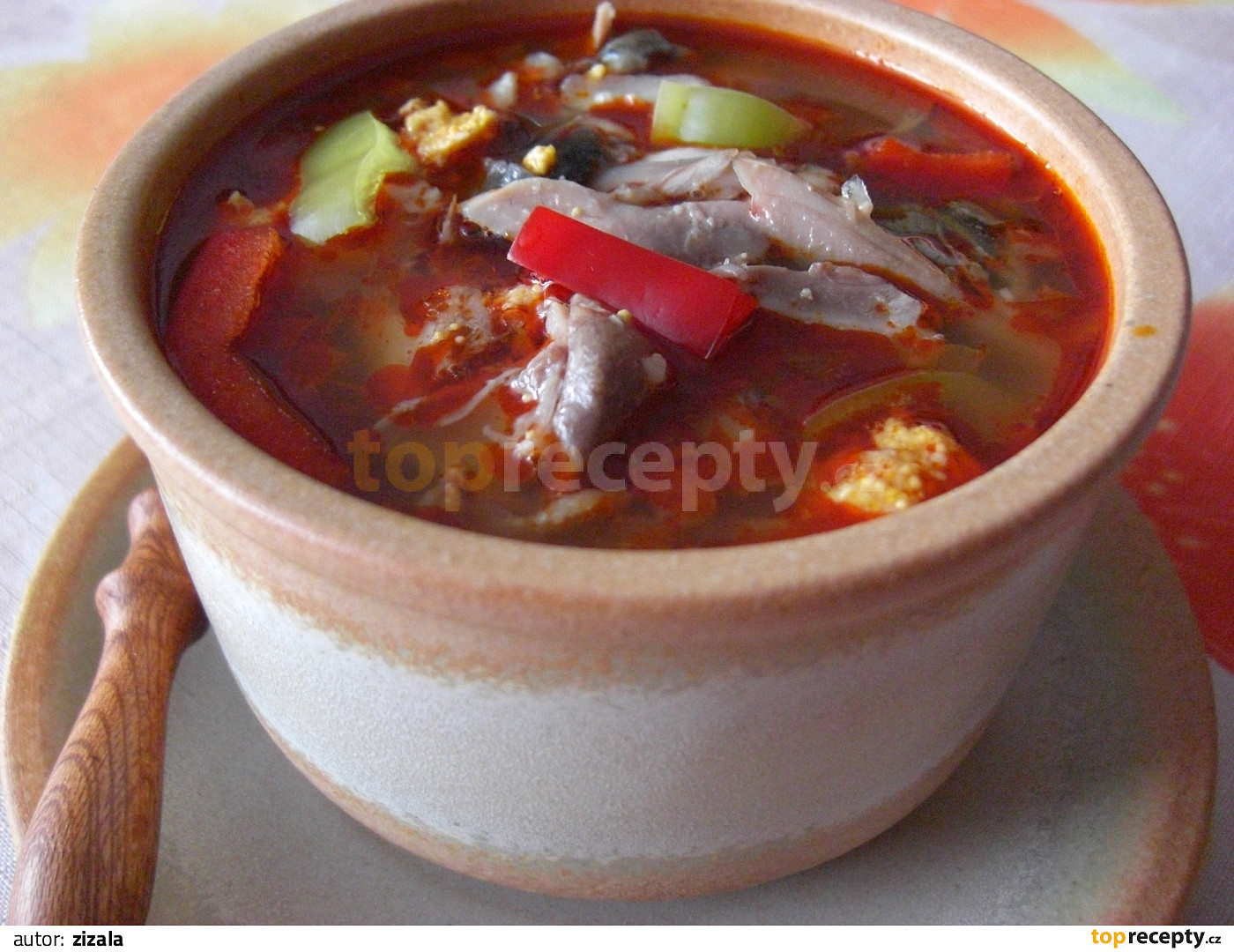 Halászlé s bílým vínem recept - TopRecepty.cz