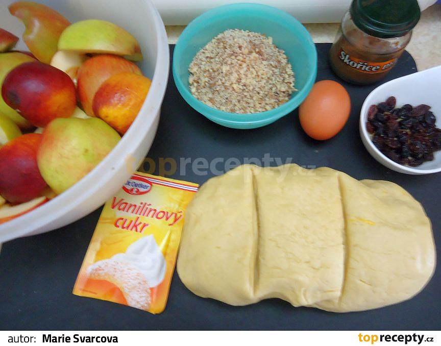 Obyčejný jablkový závin - TopRecepty.cz