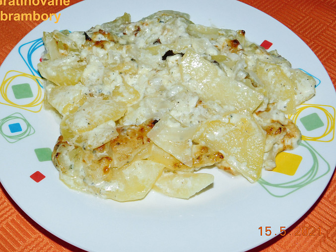 Gratinované brambory - TopRecepty.cz